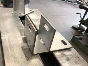 Staffe per facciate - Prisma